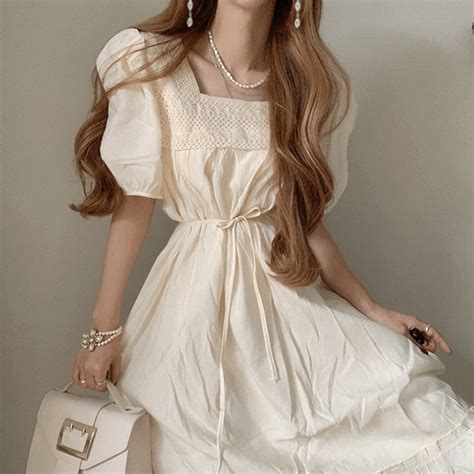 고급스러움페미닌 스퀘어넥 퍼프 벌룬 반팔 소매 플라워 펀칭 레이스 리본 롱 원피스 바캉스룩 에이블리