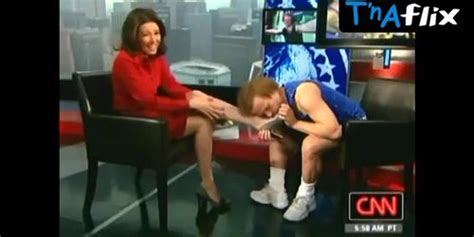 Kiran Chetry Sexy Scene In American Morning