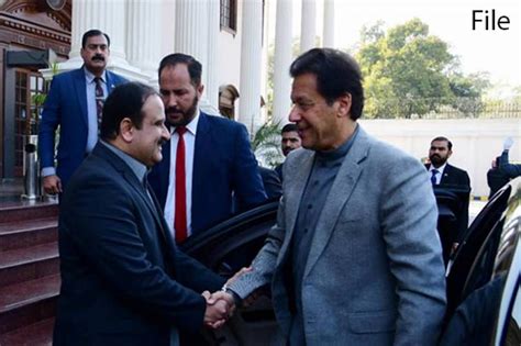 Roznama Dunya وزیراعظم عمران خان ایک روزہ سرکاری دورے پرلاہور پہنچ گئے