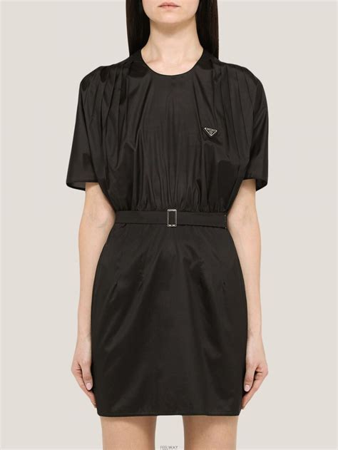 Prada 원피스 22ss 프라다 스틸로고 실크 여성 원피스 P3g4210gp 원래 명품은 필웨이 Feelway