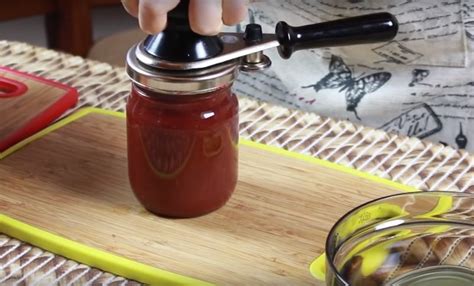 როგორ მოვამზადოთ ქლიავის ცხარე სოუსი