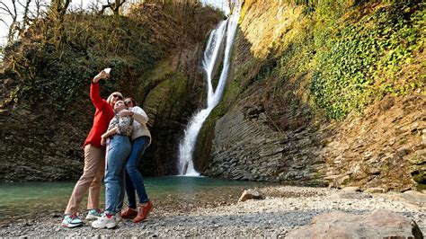 Ореховский водопад Множество фото