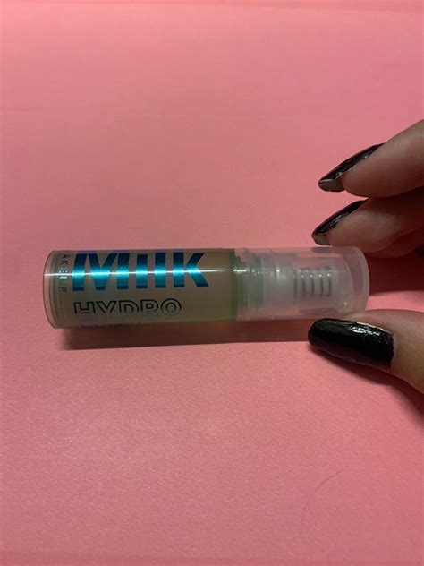 Milk Hydro Grip Primer Base Beauty And Personal Care Face Makeup On