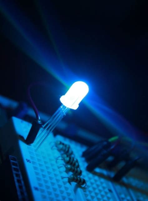 5 pasos a seguir para encender un led en arduino desde java