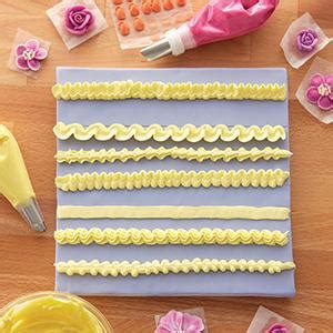 Wilton 2109 7245 Ultimate Cake Decorating Tools Set 263 Pieces 2159