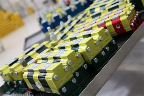 How To Choose The Hydraulic Flow Divider Best Suited For You