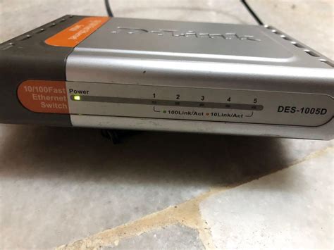 Lan Switch Dlink Des 1005d Computers And Tech Parts And Accessories