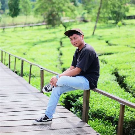 Sangidun Idun Nnnn • Threads Say More