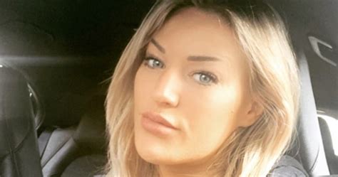 Трикратна светска шампионка продава „ 18 фотографии“ за да собере пари за ЗОИ