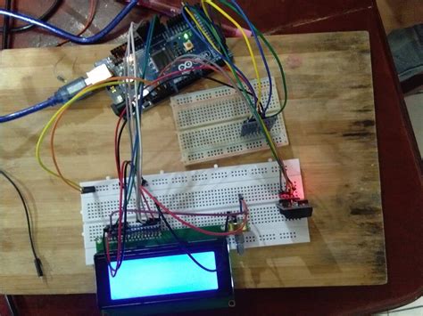 Lcd Text Keeps On Repeating Displays Arduino Forum