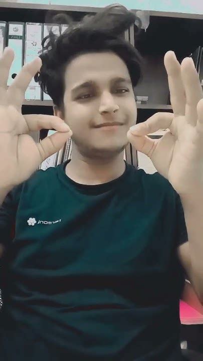 Hand Cross Magic Tricks 💪😀shorts Short Viralvideo Hand Fingers Crossed Viralvideo Youtube