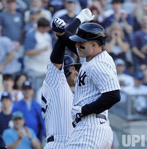 Photo New York Yankees Vs Boston Red Sox In New York Nyp20220924573