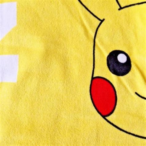 Toalla Playa Pokemón La Maleta Por El Mundo