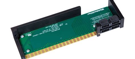 Modicon Quantum Universal Card Adapters