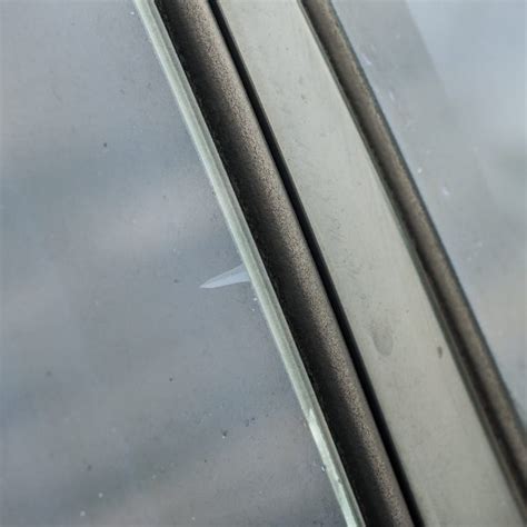 Removing Window Tint Bubbles Miami Dade Tinting