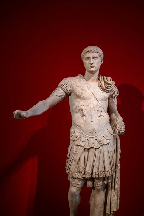 고고학 고대 유물 고대 초상화 고대의 고전 예술 고전 조각 고전적 초상화 고전주의 골동품 조각 구슬 그리스 로마 그리스의 영향 대리석 조각 돌 조각