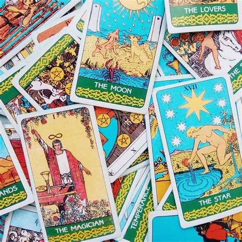 Колода Уэйта Райдера Райдера Уэйта Райдера Уэйта Смит Ее называют по разному Одна из самых