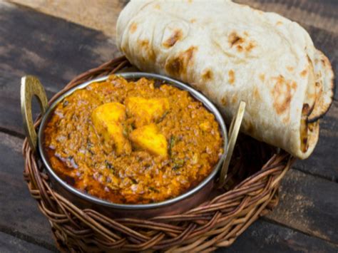 How To Cook Dinner Recipe Dhaba Style Paneer Pyaza Kaise Banayen Paneer