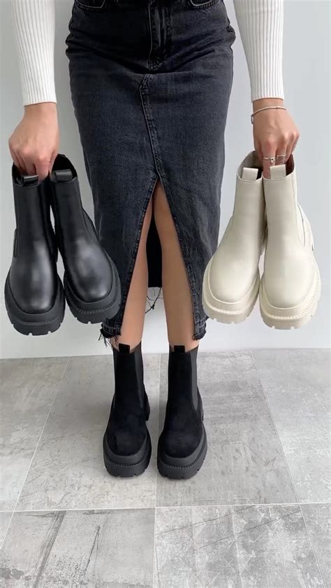 Жіноче взуття Лофери Ботильйони Челсі Туфлі Кеди Босоніжки Трендові челсі у замші 😍