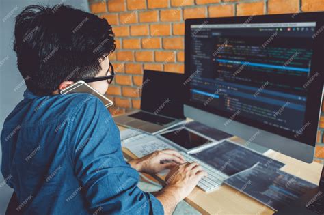 Premium Photo Developing Programmer Development Website Design And Coding Technologies Working