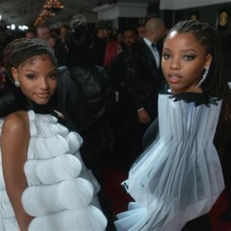 Chloe X Halle 2019 Grammy Awards Glambot