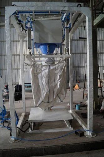 Powders Semi Automatic Bagging System Capacity 1000 Pouch Hour At 350000 Piece In Pune