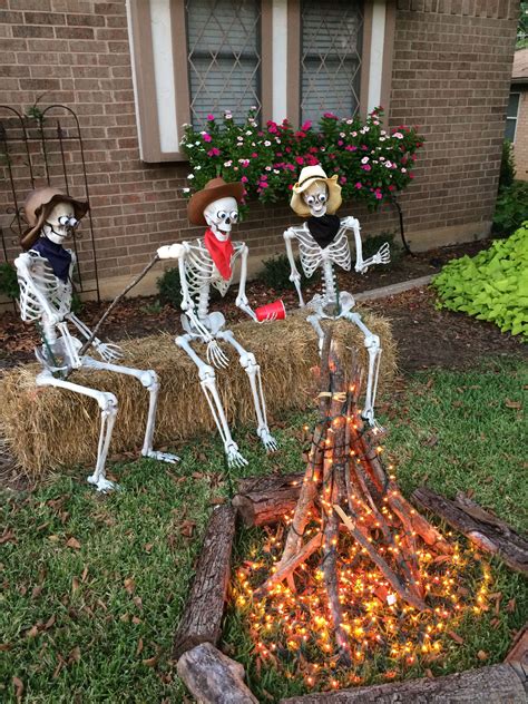 16 Cool Lights Ideas Decor Ball Lights Easy Halloween Decorations