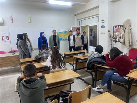 Ceylan Gençlerle Bir Araya Geldi Batman Yön Gazetesi