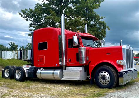 2016 Peterbilt 389 Bright Red Payne Trucking