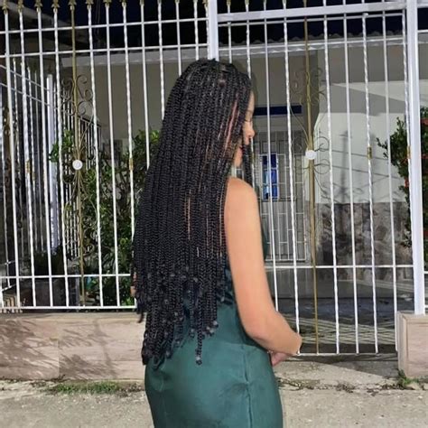 Roshell Tous Samudio Roshelltous 02 • Threads Say More