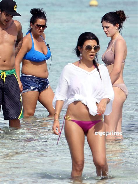 Kendall And Kylie Jenner In A Bikini During Holidays In Bora Bora Apr