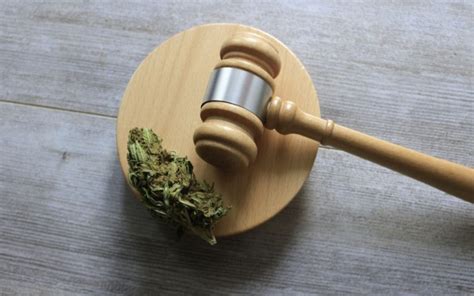 Weed Law In Law Currently Allows The Medical Use Themencure