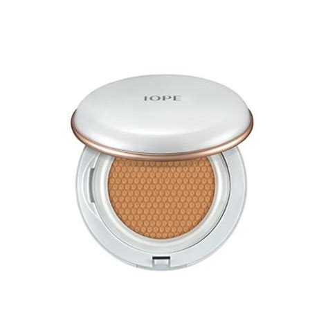 IOPE’s New Cushion Leaves The Decisions Up To You