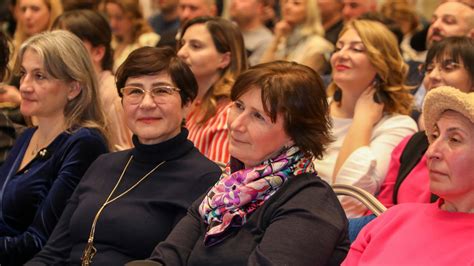 21 თებერვალი გიდების საერთაშორისო დღე