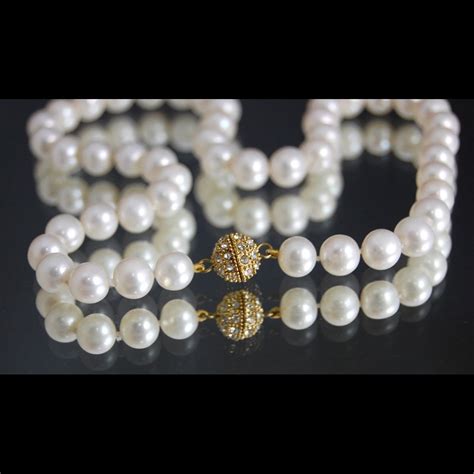 Колие от естествени култивирани бели перли Магнолия 10мм Естествени култивирани перли