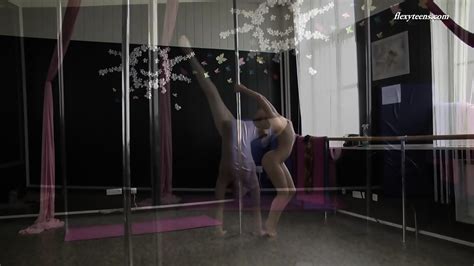 Naked Gymnastics With Tamara Neto Eporner