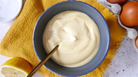 Fool Proof Homemade Mayonnaise Recipe