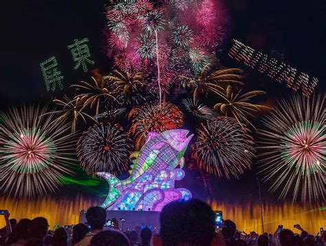 【屏東】2019台灣燈會在屏東璀璨開幕！首次國際級表演搭配海上煙火令人驚豔 好想去喔