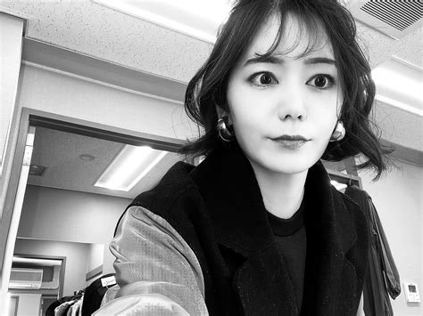 川満アンリ On Twitter お願いされていたメッセージ動画を撮ろうと、セットして動画ボタン押したら、普通のカメラモードになってて