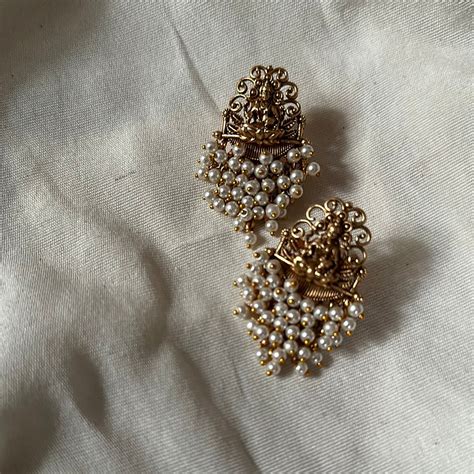 Gaurvi Pearl Earrings Dhora India