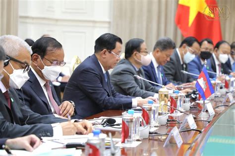 សម្តេចតេជោ ហ៊ុន សែន អញ្ជើញទទួលជួបពិភាក្សាការងារមួយនាយករដ្ឋមន្ត្រីវៀតណាម នគរដ្រេហ្គន