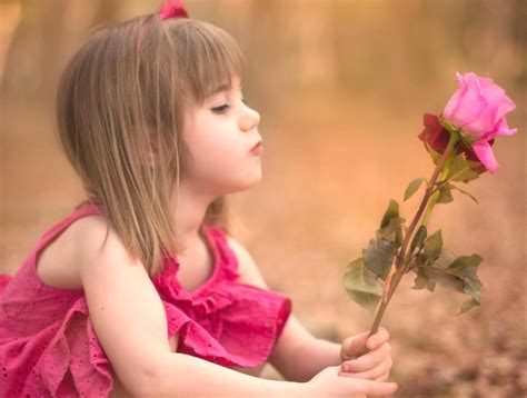 非洲大草原上，不一样的探险家