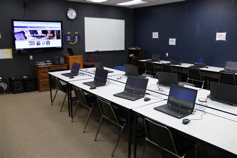 Computer Science Classroom 69 Photo