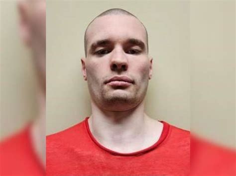 Vancouver Police Arrest Sex Offender Missing From Halfway House