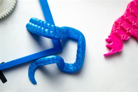 3d 프린터로 인쇄 하는 모델 3d 프린터에 인쇄 하는 밝은 다채로운 개체 3차원 인쇄에 대한 스톡 사진 및 기타 이미지 3차원 인쇄 3차원 형태 Revolution