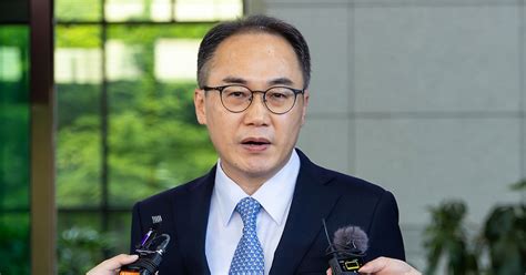 이원석 김 여사 소환 질문에 법 앞에 예외도 특혜도 성역도 없어
