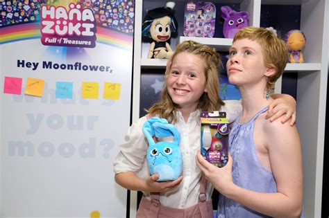 Sophia And Lulu R Sophia Lillis