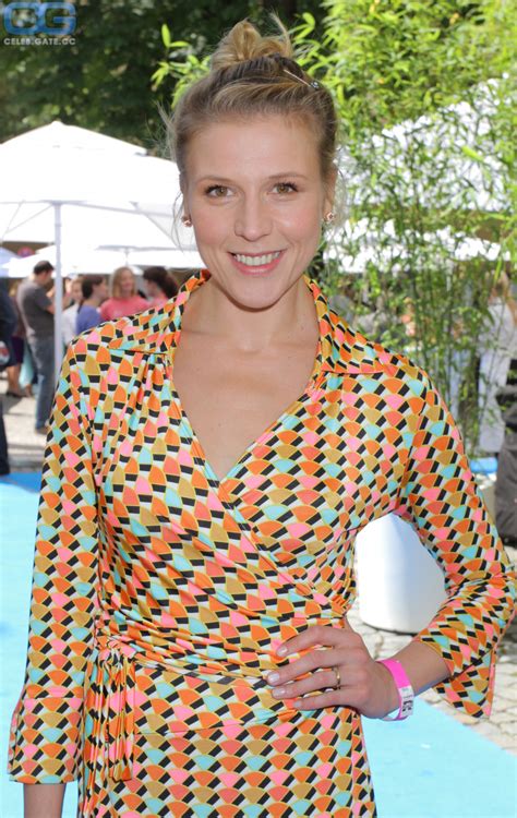 Franziska Weisz Nackt Nacktbilder Playboy Nacktfotos Fakes Oben Ohne
