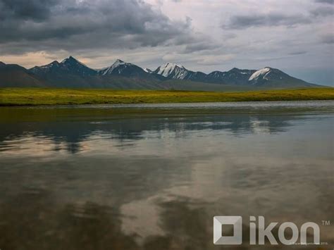 ФОТО Хархираа Түргэний өндөр уулс