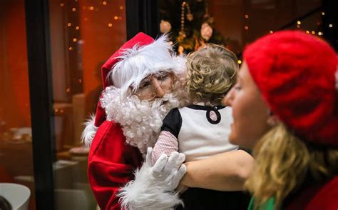 გამოიძახეთ თოვლის ბაბუა და ელფი ან თოვლის დედოფალი საახალწლოდ დაუვიწყარი გასართობი შოუ პროგრამა